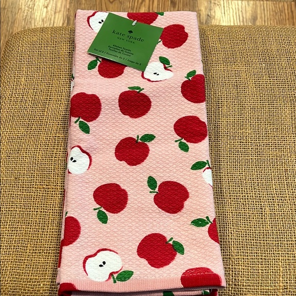 kate spade | Kitchen | Kate Spade Pink Kitchen Towels With Red Apple ...